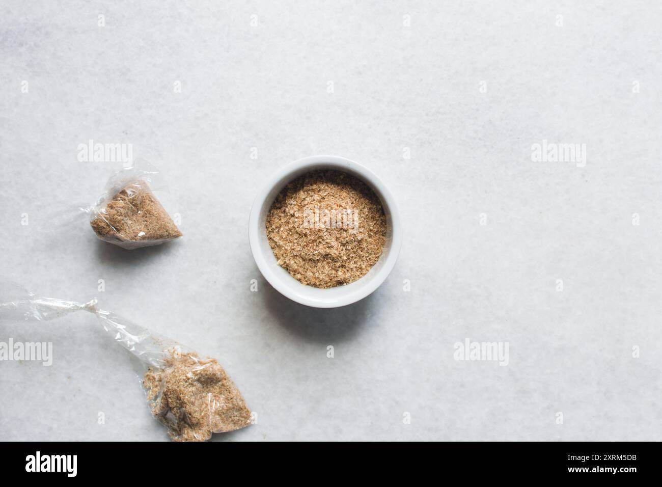 Dried smoked crayfish hi-res stock photography and images - Alamy