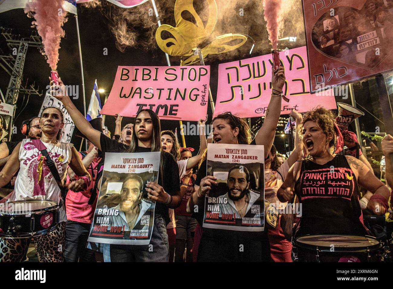 Bibi stop this war hi-res stock photography and images - Alamy