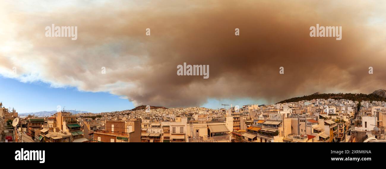 Thick smoke from wildfires in Varvanas and Grammatiko regions engulfs ...
