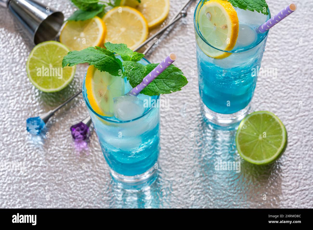 Refreshing blue curacao, vodka and lemonade cocktail Stock Photo - Alamy