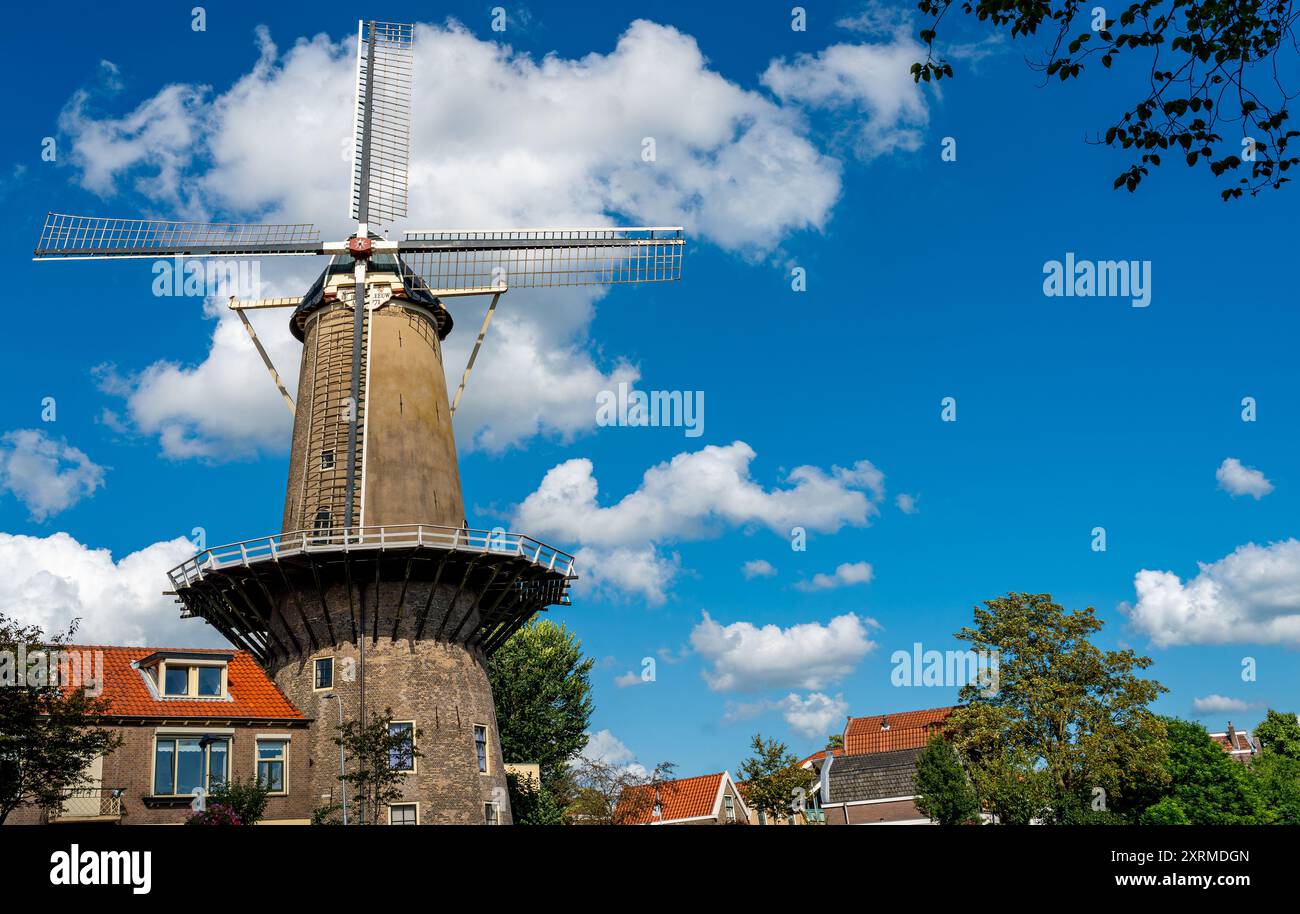 Gouda netherlands windmill hi-res stock photography and images - Alamy