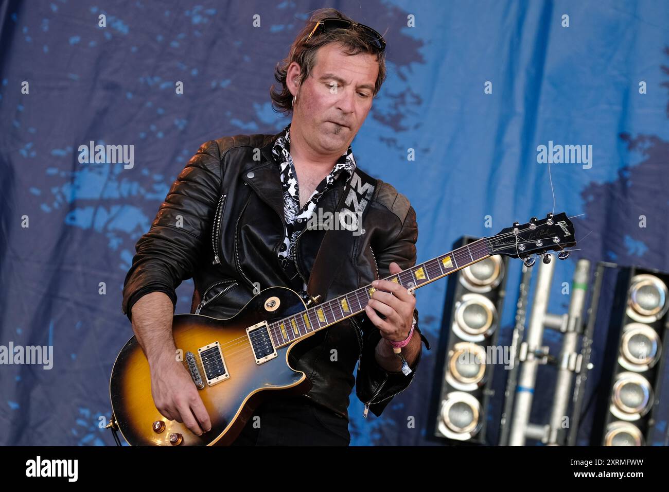 Wiiliamscot, UK. 10th Aug, 2024. Menno Gootjes guitarist with Dutch ...