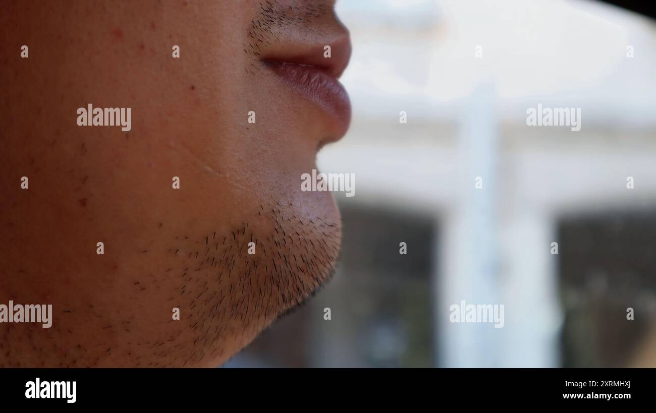 Mans face cartoon hi-res stock photography and images - Alamy
