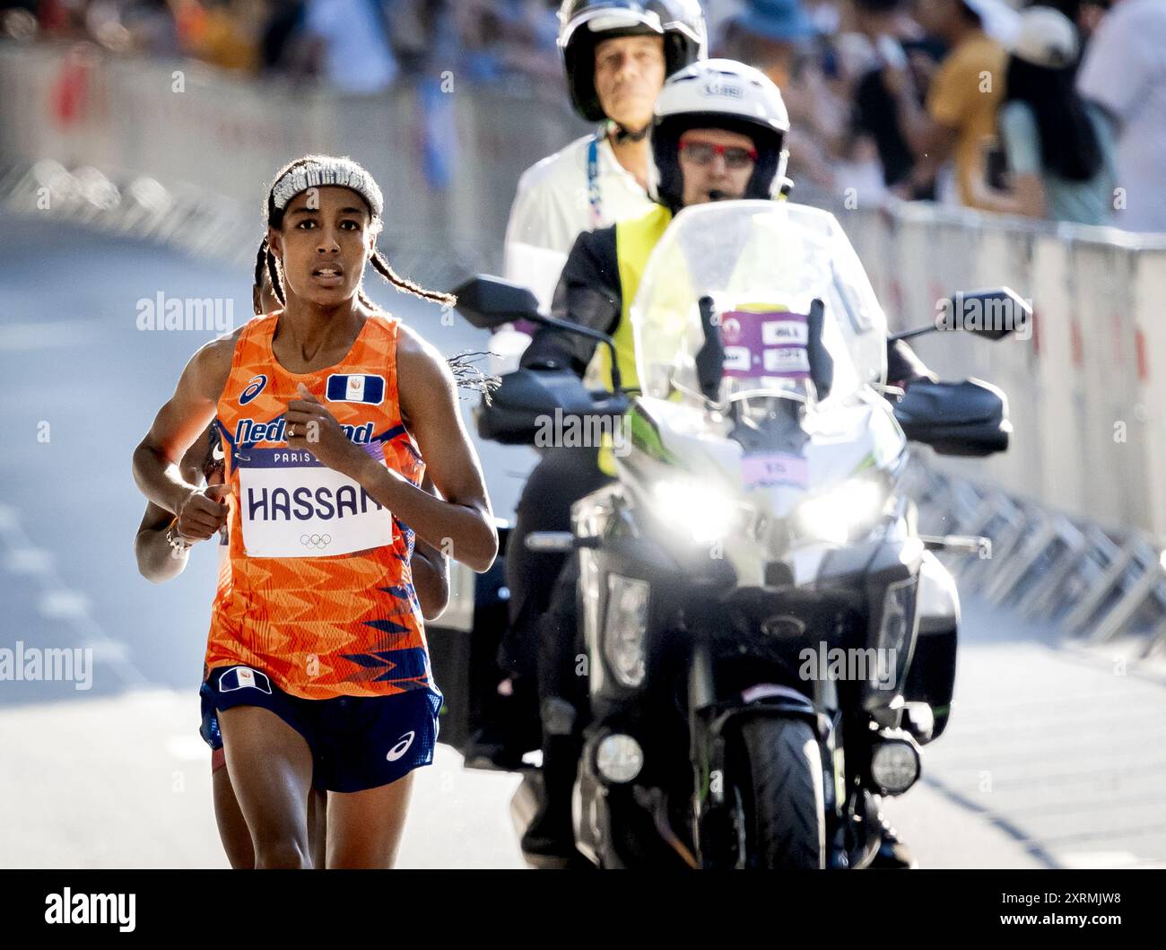 PARIS - Sifan Hassan during the women's marathon at the Olympic Games ...