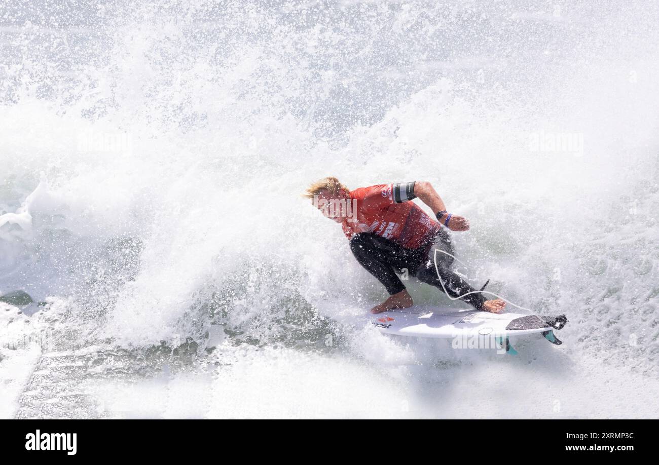 Pro Surfer Huntington Beach Open 2024 Stock Photo - Alamy