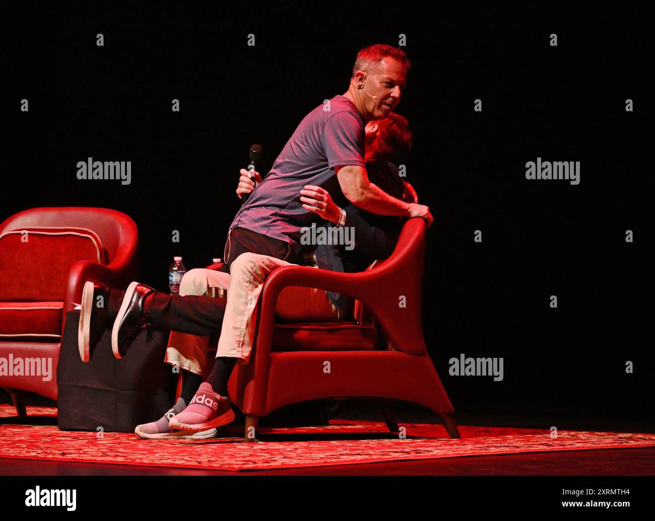 Greg gutfeld hi-res stock photography and images - Alamy