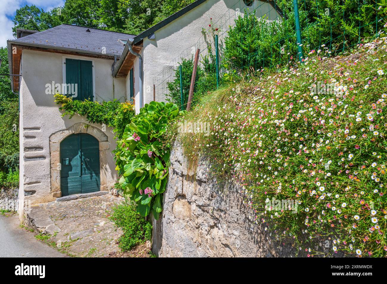 Traditional farm house in Aas, vallée d'Ossau, Béarn, France Stock ...
