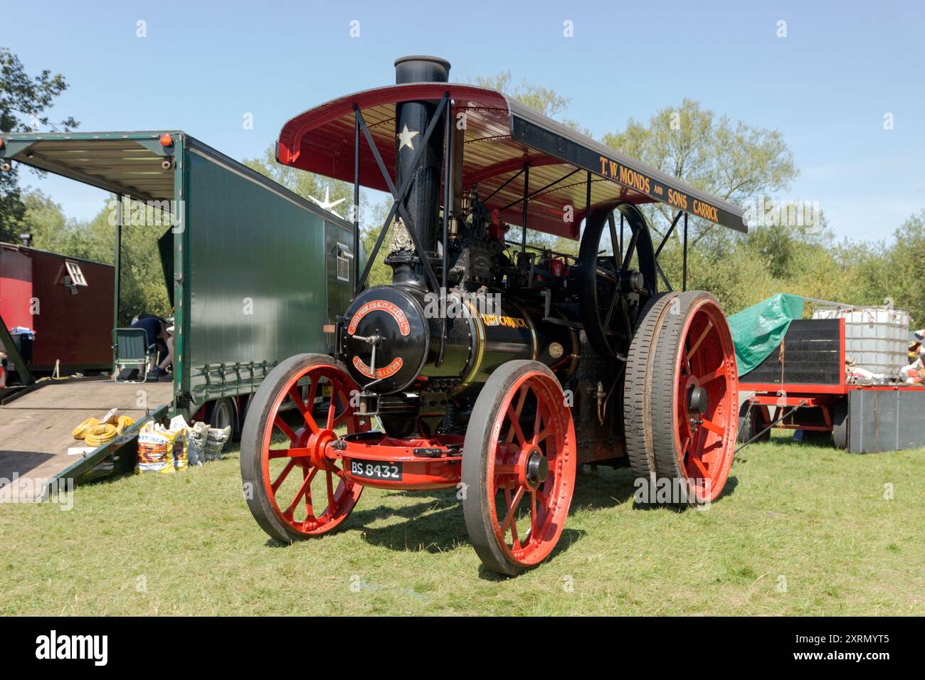 John Fowler traction engine, 'Lady Garrick'. Astle Park Steam Rally ...