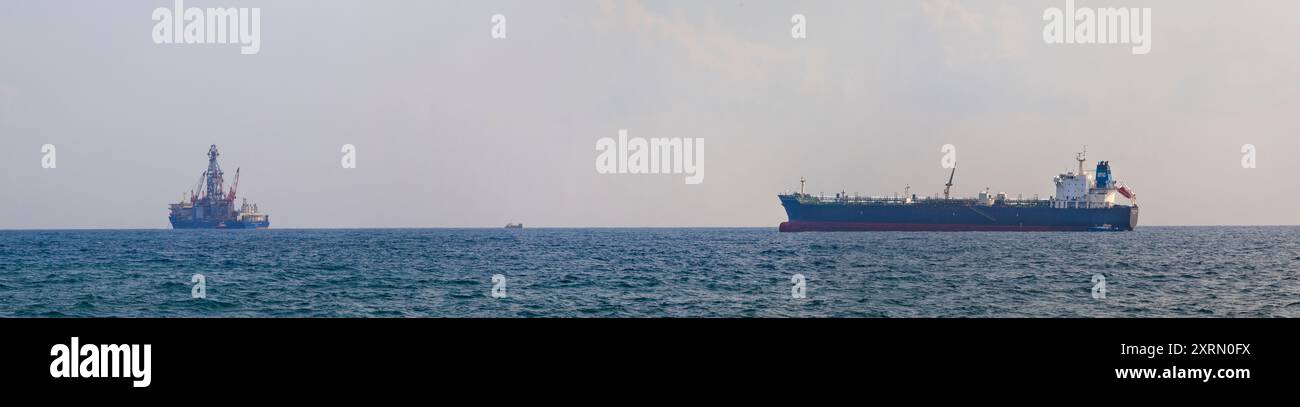 TUNGSTEN EXPLORER (IMO: 9631735) is a Drill Ship, sailing under the ...