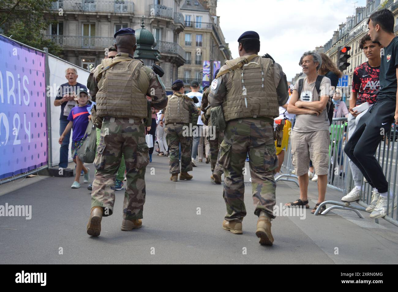 rmed Forces patrolling at the Rue Rivoli near the Hotel de Ville, the ...