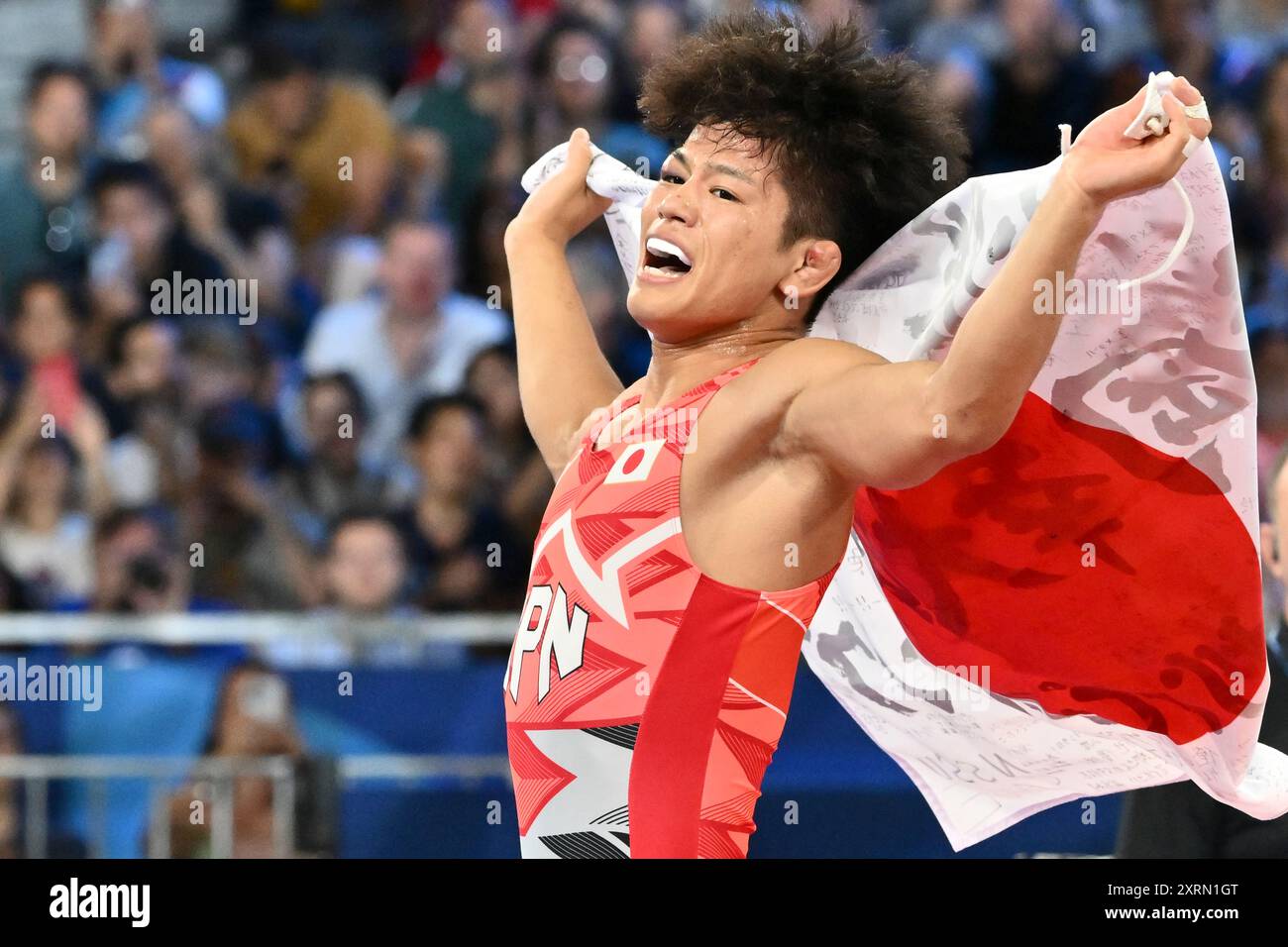 KIYOOKA Kotaro (JPN) Japan celebrates the Gold Medal With the Japan ...