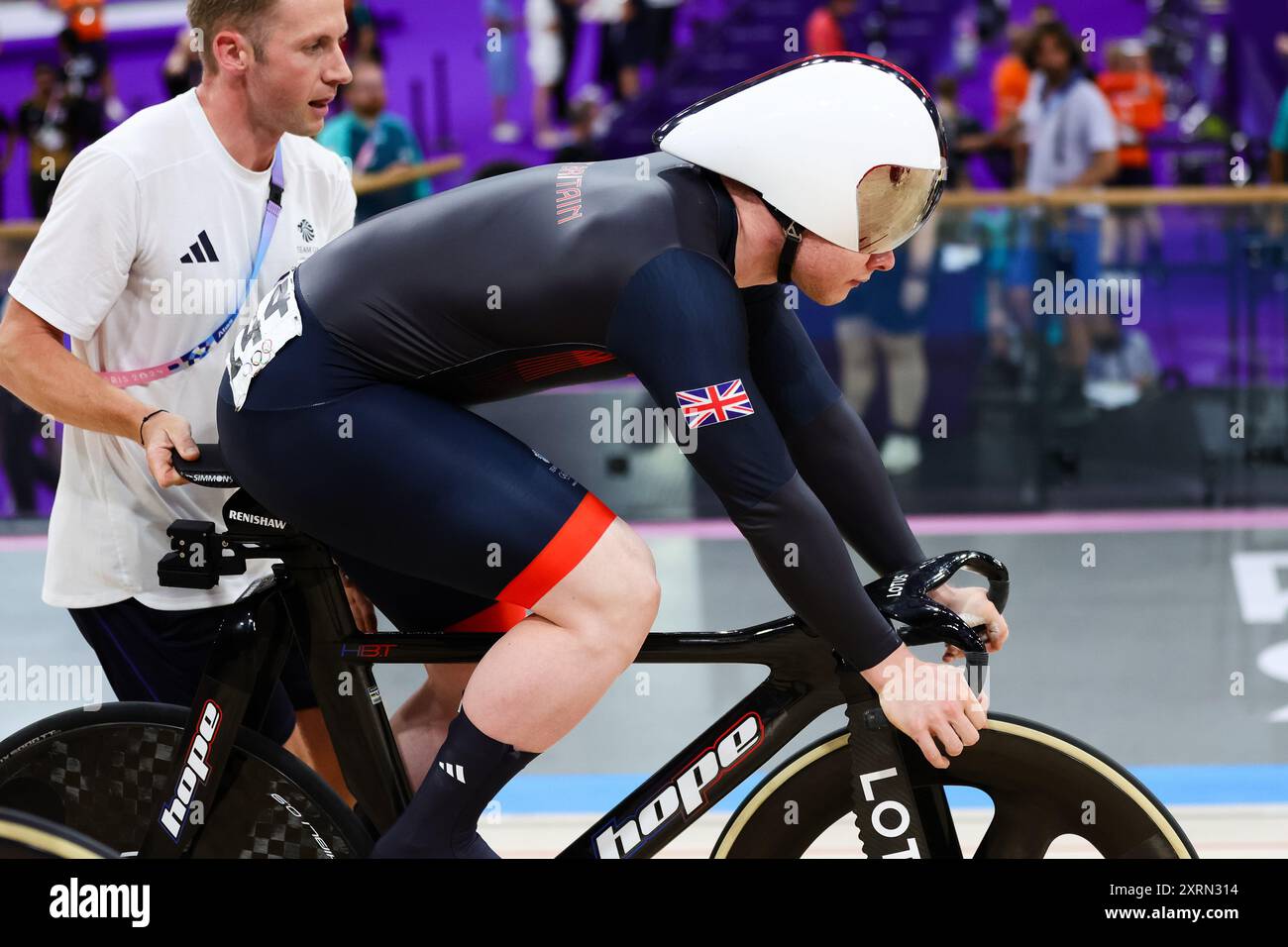 Paris, France, 11 August, 2024. Jack Carlin of Team Great Britain during racing in the Men’s ...
