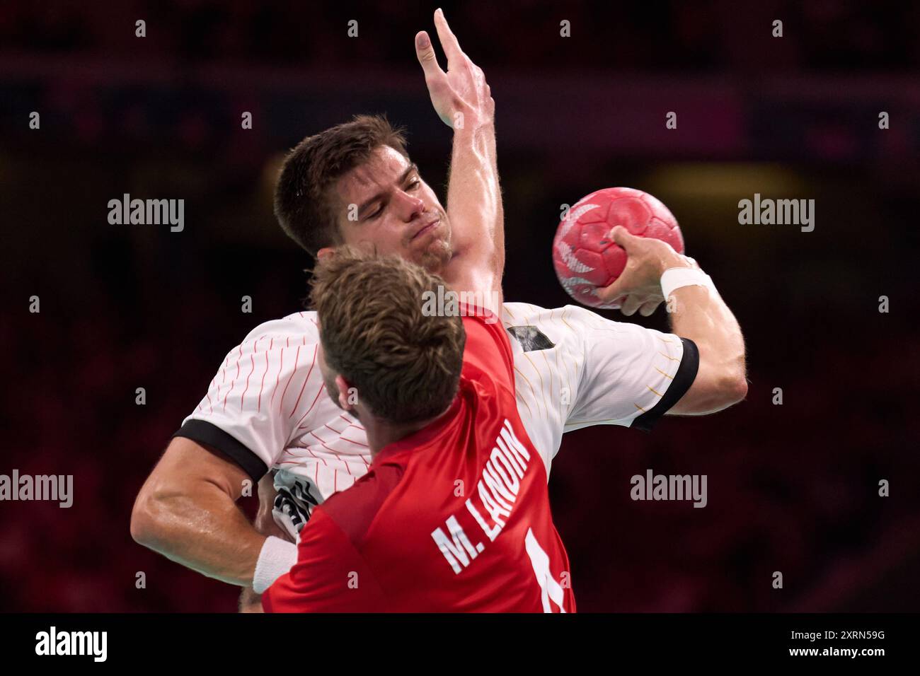 Renars hi-res stock photography and images - Alamy