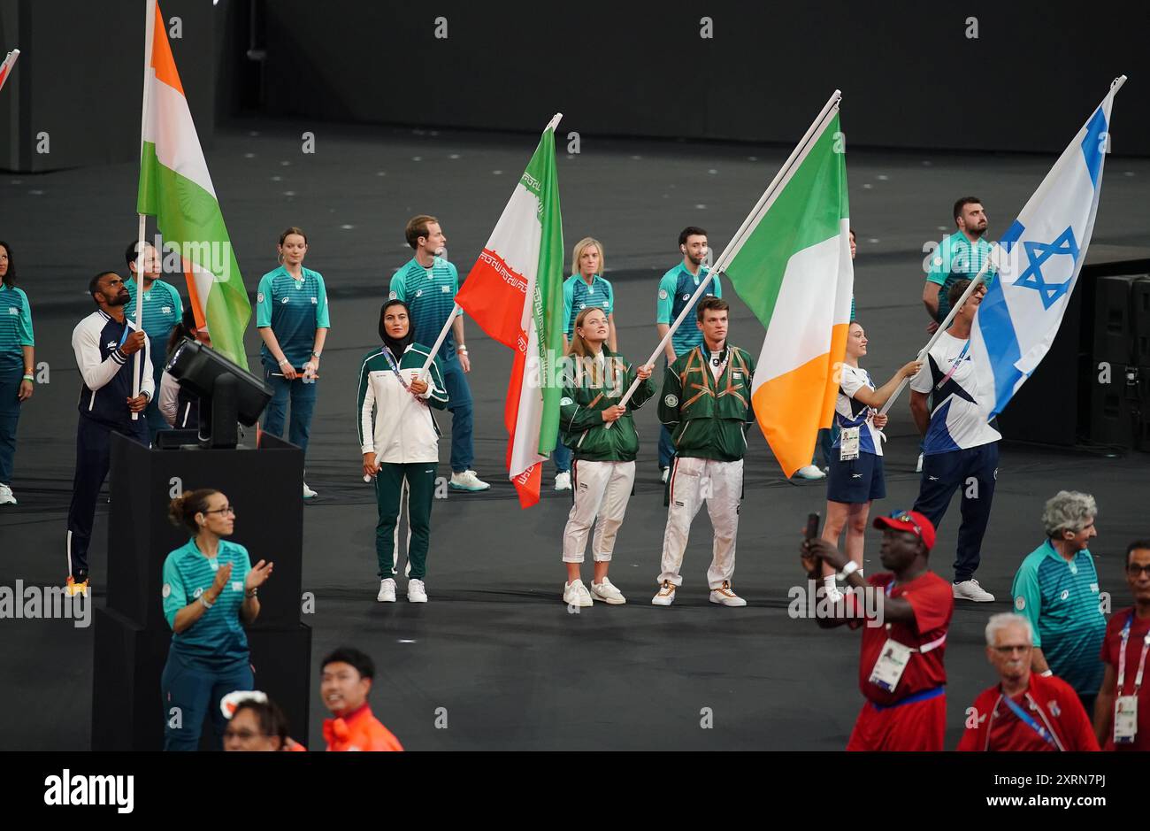 Ireland’s Flagbearers Fintan McCarthy and Mona McSharry during the ...