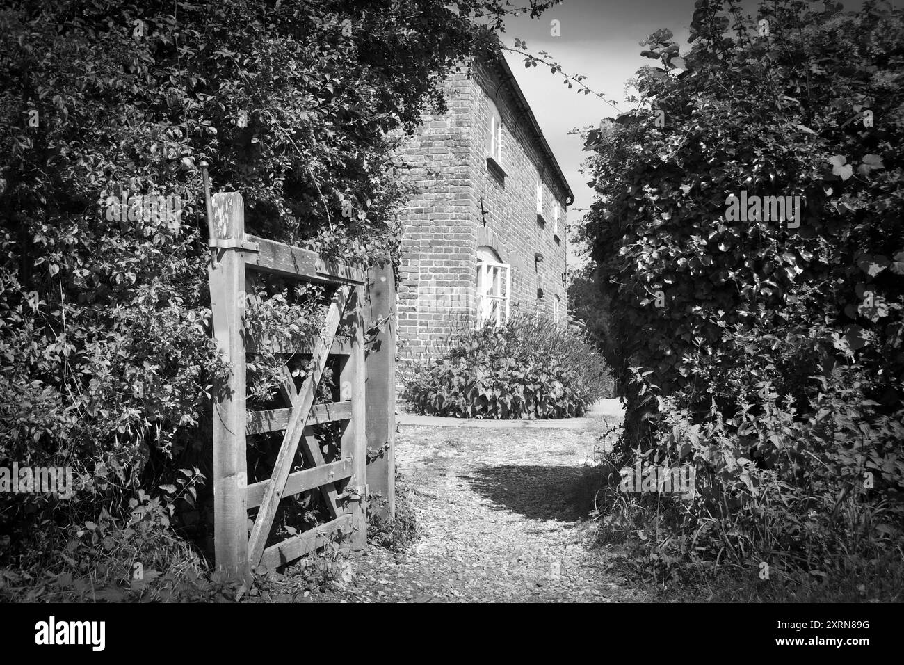 The old house at home pub hi-res stock photography and images - Alamy
