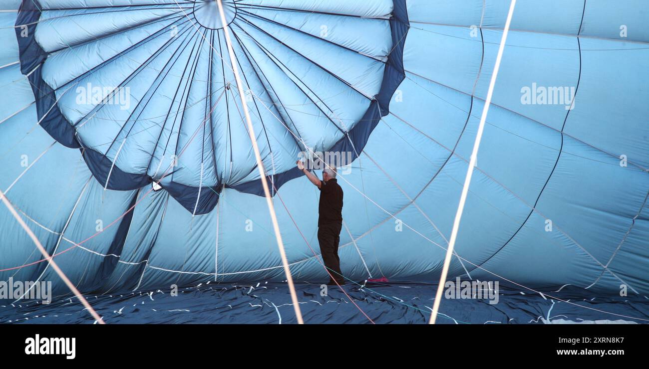 Hot air balloons, Bristol balloon fiesta 2024, Fly Navy Balloon ...