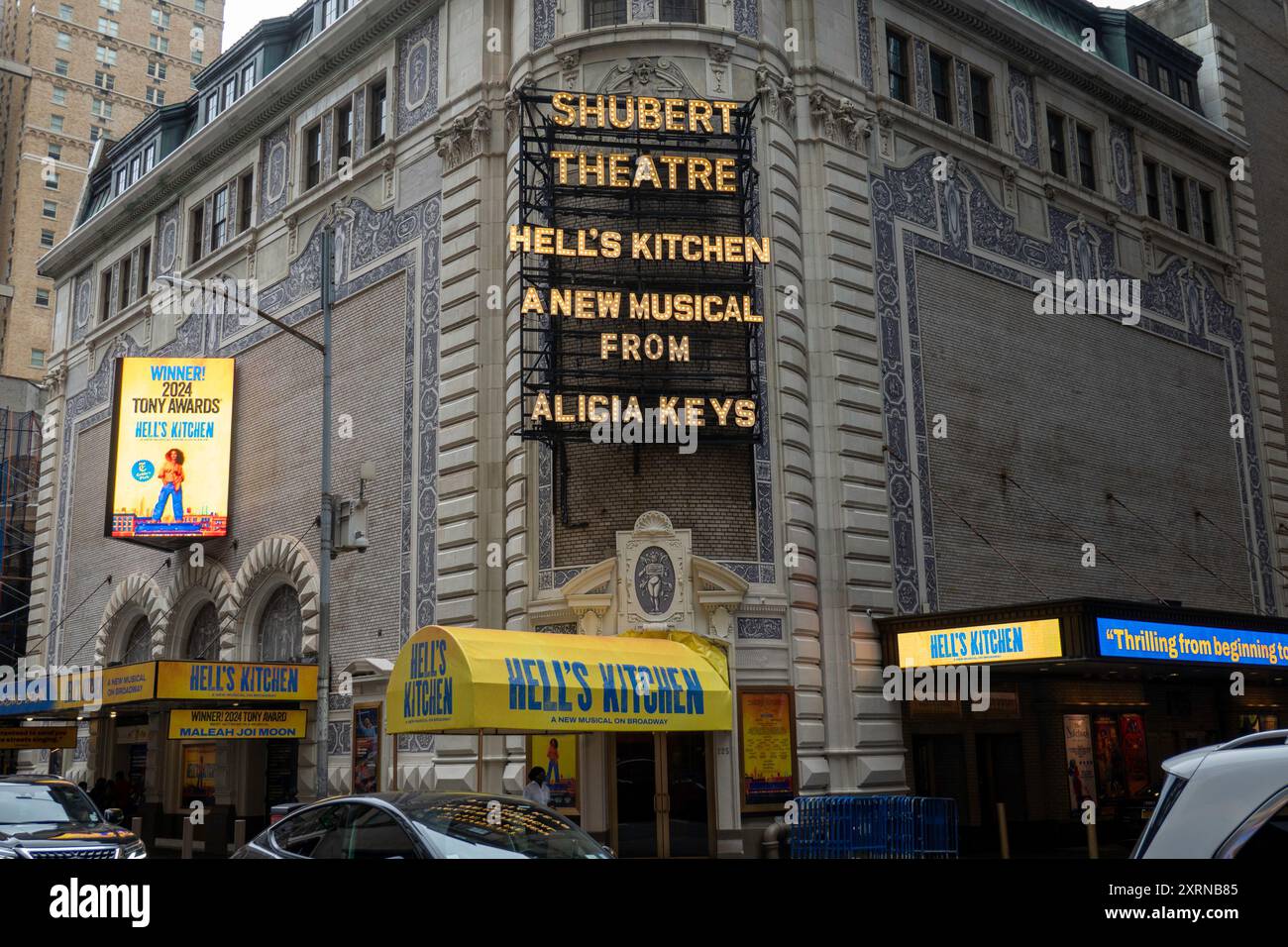 Hells kitchen new york musical hi-res stock photography and images - Alamy