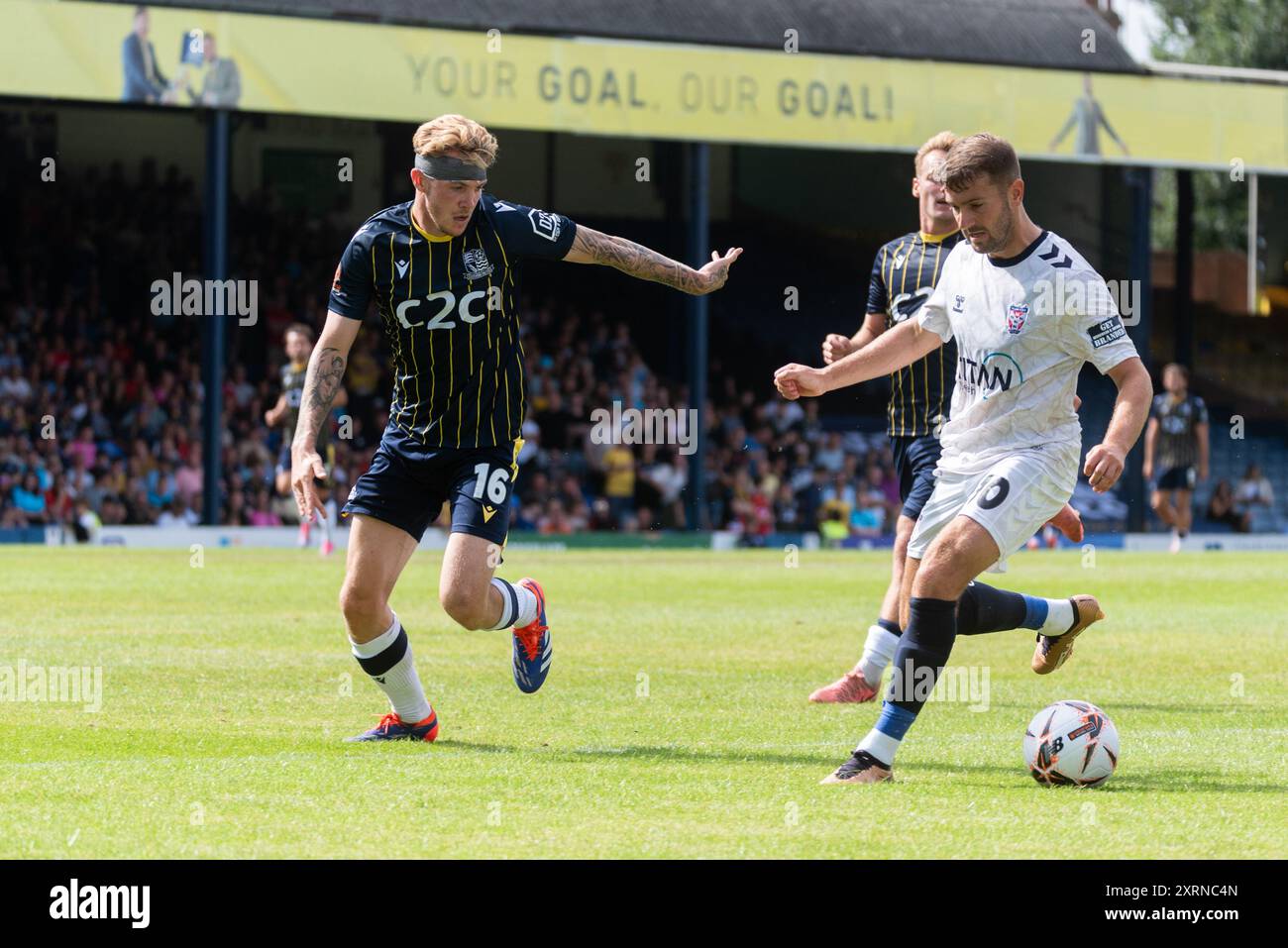 Southend Utd v York City in 2024-25 Vanarama National League at Roots ...