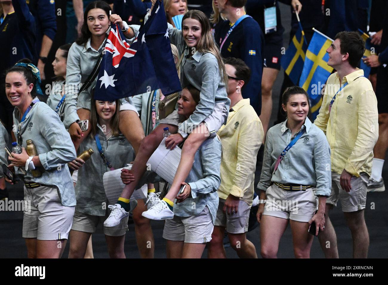 Paris, France. 11th Aug, 2024. Australian skateboarders Arisa Trew ...