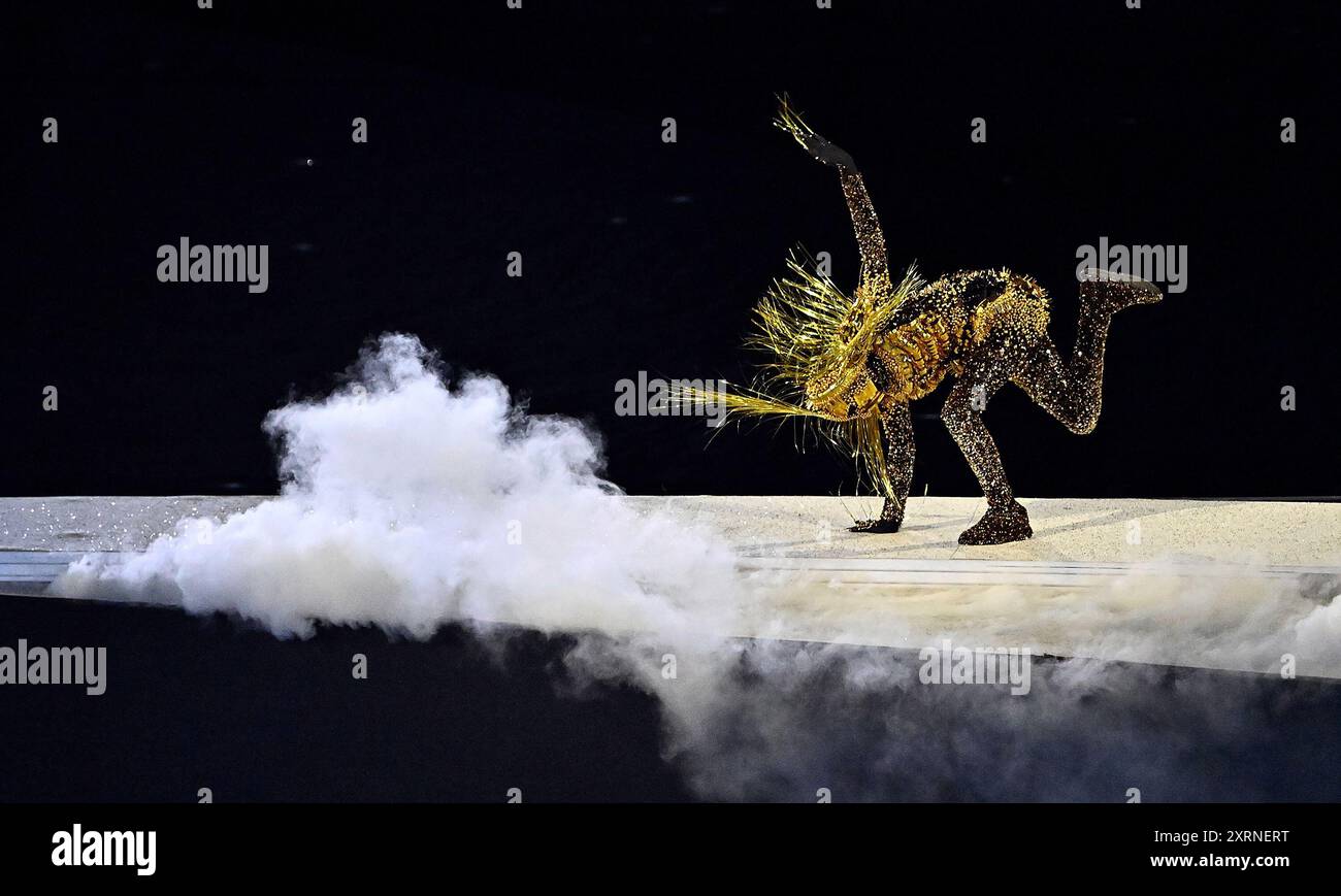 Paris, France. 11th Aug, 2024. The golden voyager performs during the ...