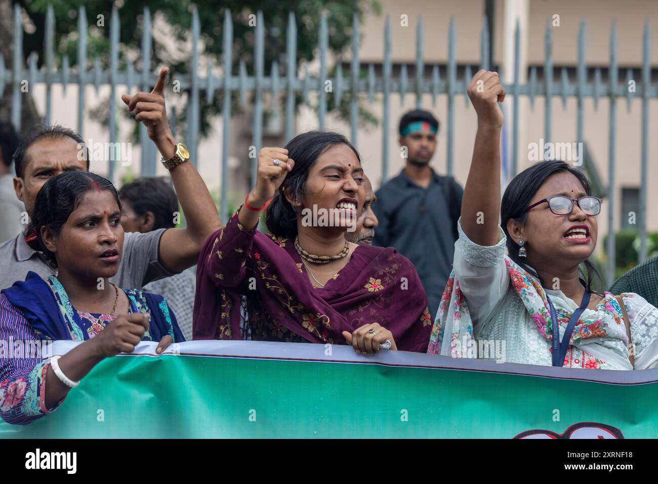 Bangladeshi Hindu women chant slogans during the demonstration. Hindu ...