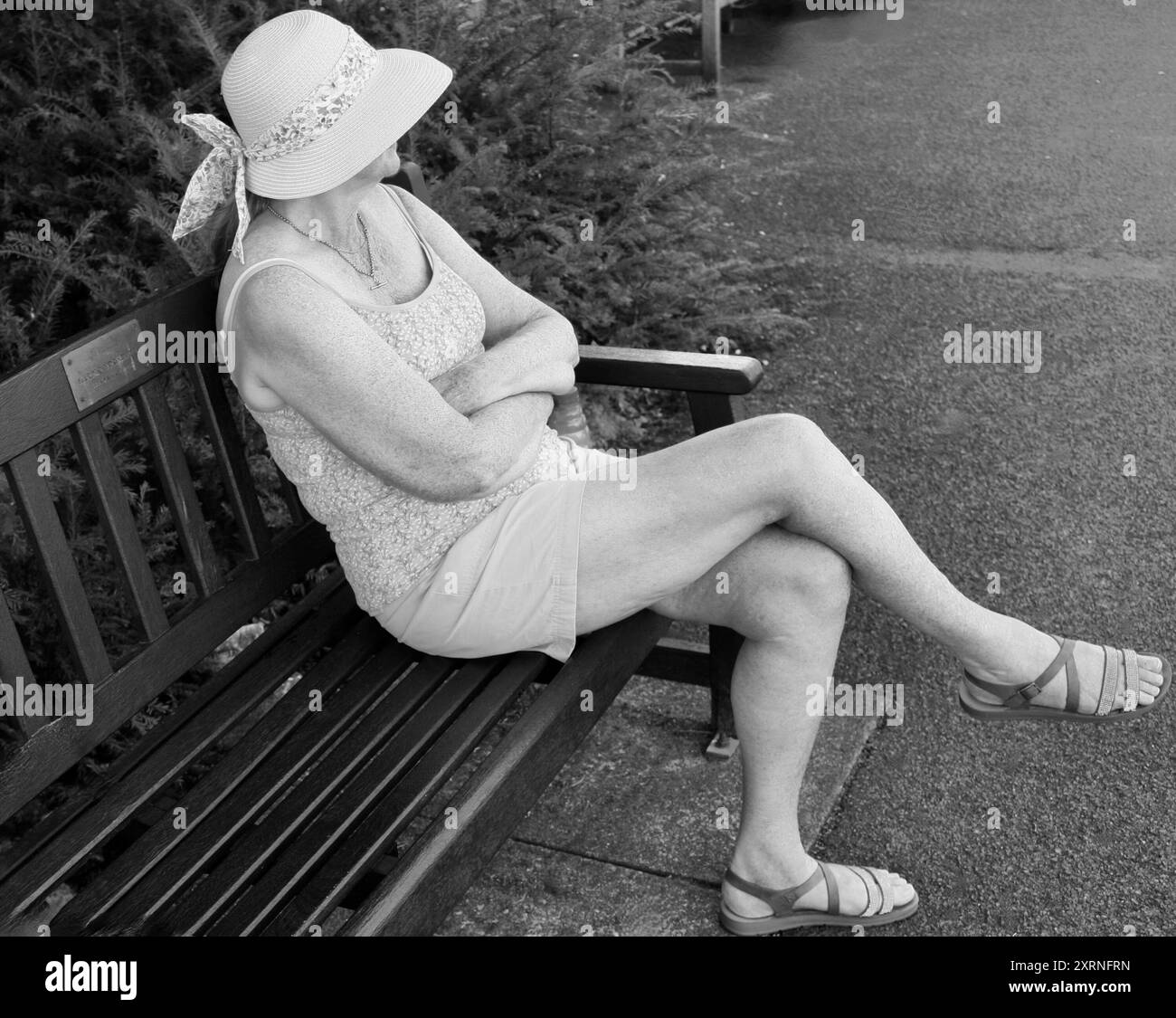 Lady with legs Black and White Stock Photos & Images - Alamy