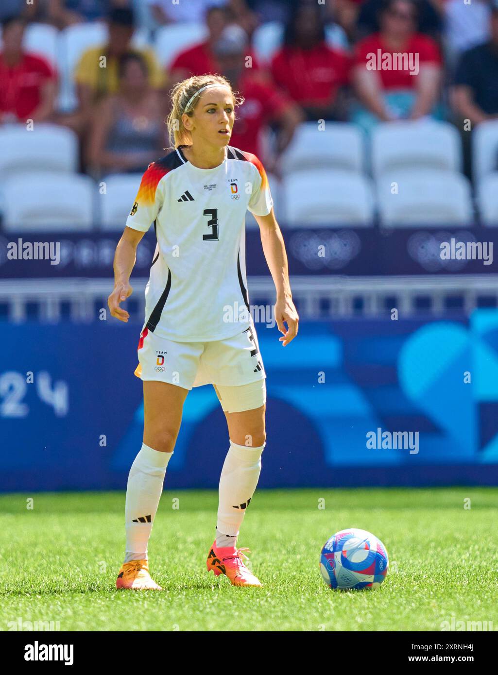 Kathrin-Julia HENDRICH, DFB Frauen 3 at the women Olympic Bronze Medal ...