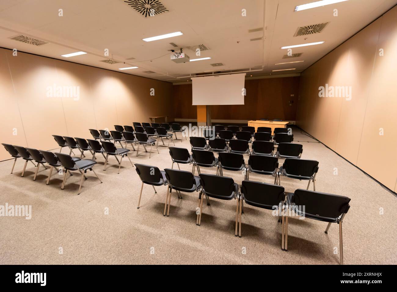Large presentation screen in modern conference hall. Large presentation ...