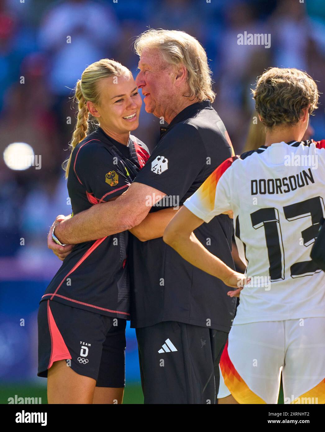 Merle Frohms, DFB Frauen 1 Horst Hrubesch, coach, team manager DFB ...