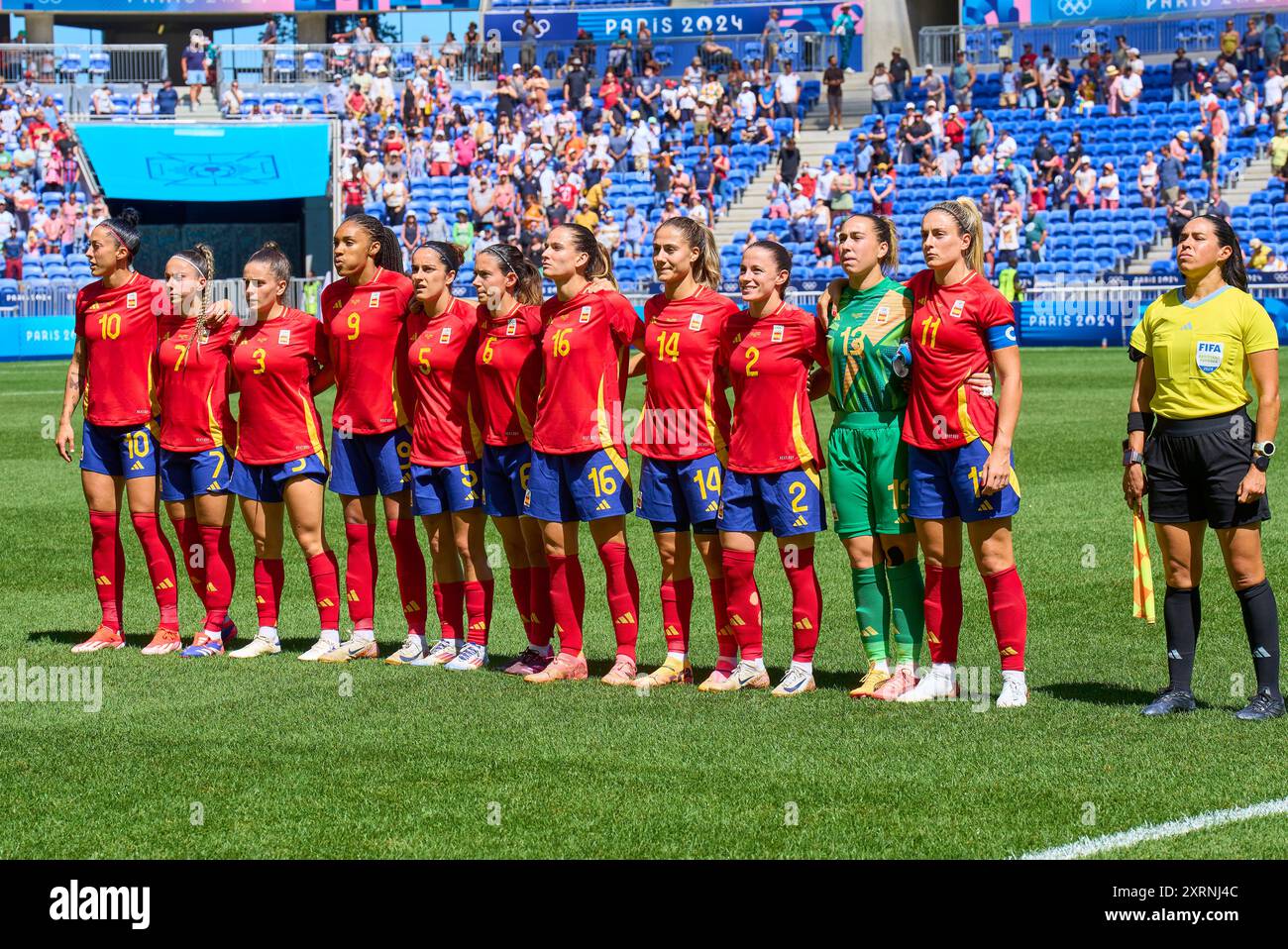 Teams presentation and anthem: Jennifer Hermoso, Spain 10 Athenea del ...