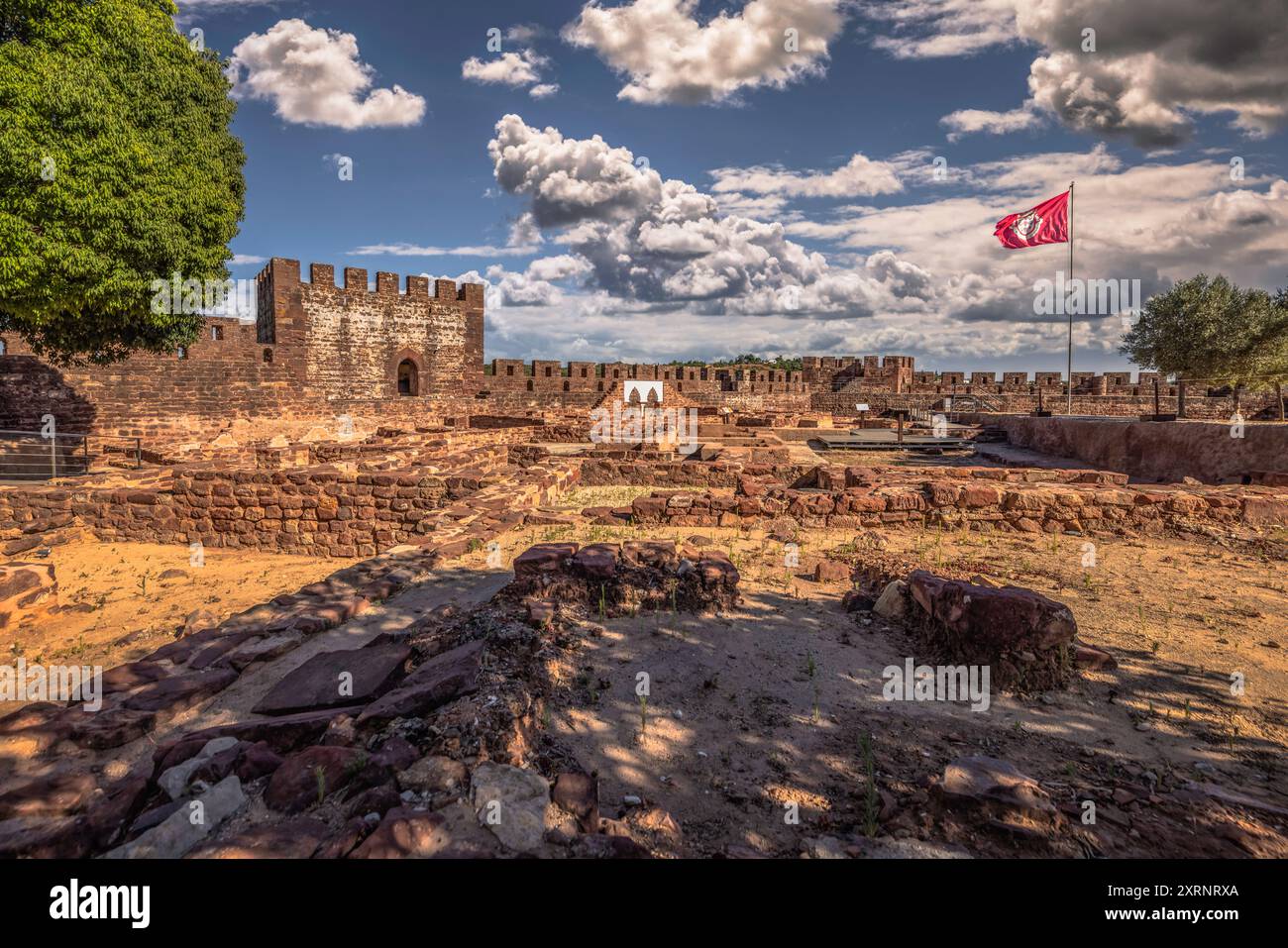 The Epic Medieval Castle of SIlves in Portugal Stock Photo - Alamy