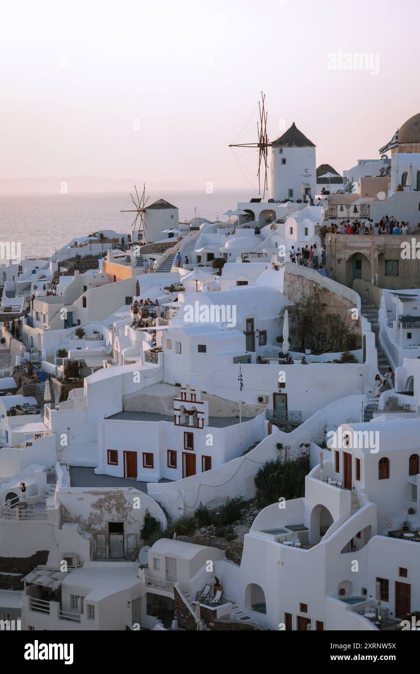 Colorful sunset oia village hi-res stock photography and images - Alamy