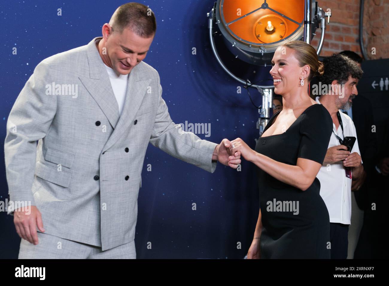 Scarlett Johansson And Channing Tatum Present "Fly me To The Moon ...