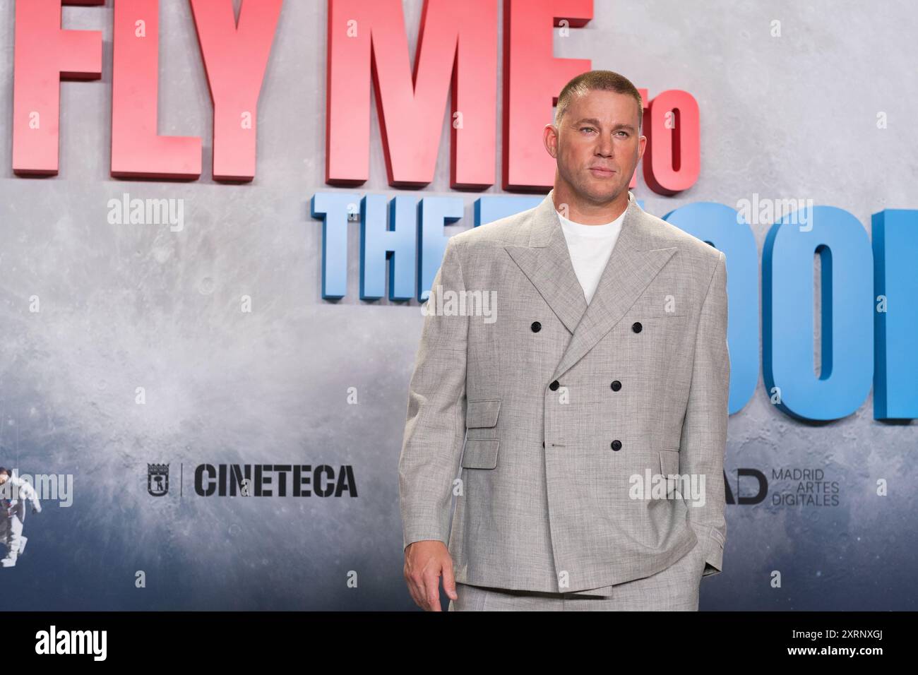 Scarlett Johansson And Channing Tatum Present "Fly me To The Moon ...