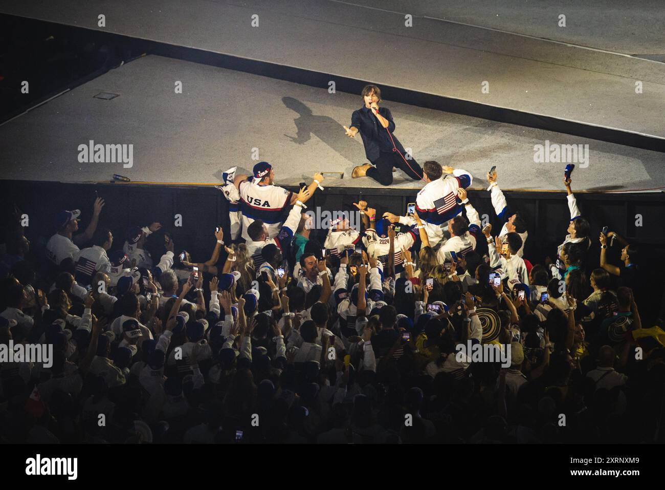 Olympics closing ceremony paris hi-res stock photography and images - Alamy