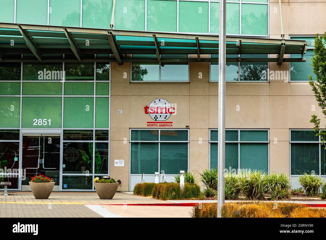 Tsmc technology hi-res stock photography and images - Alamy