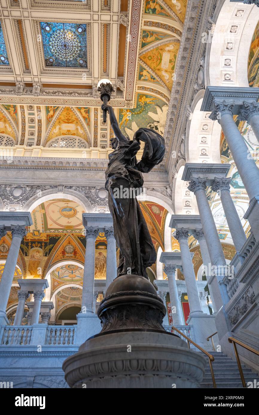Library of congress columns hi-res stock photography and images - Alamy