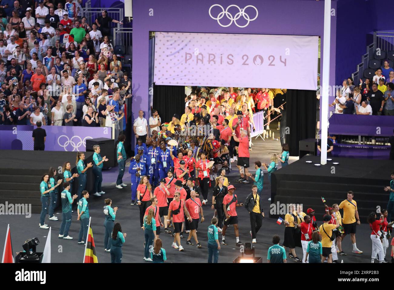 2024 paris olympic parade hi-res stock photography and images - Alamy