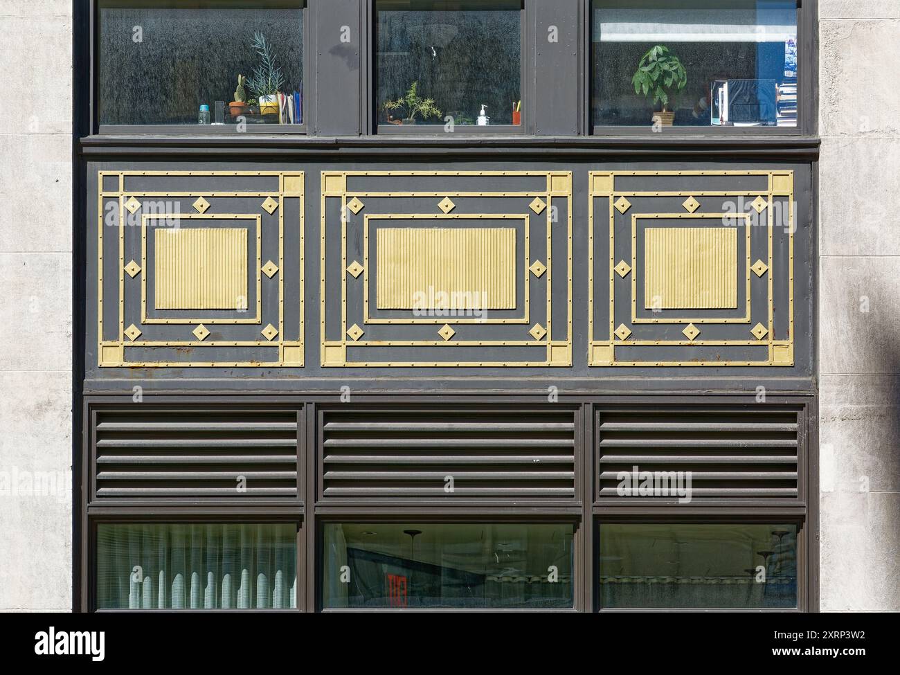 Historic brick building serves hi-res stock photography and images - Alamy