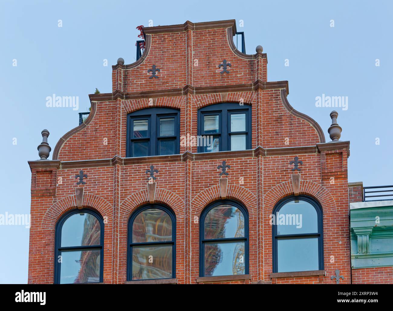 71 Hudson Street, Tribeca West Historic District, is an 1880 cast iron ...