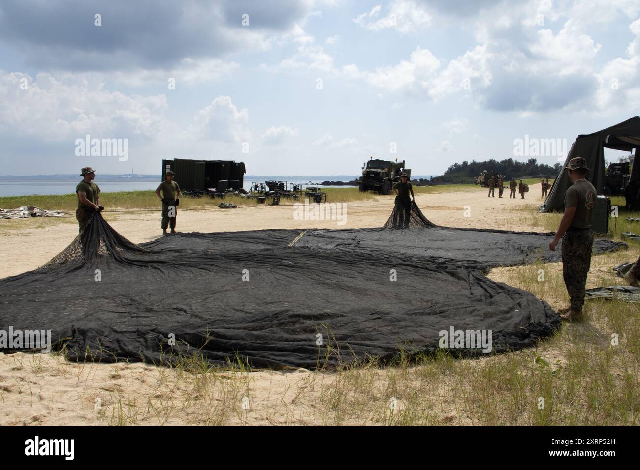 Camie netting hi-res stock photography and images - Alamy