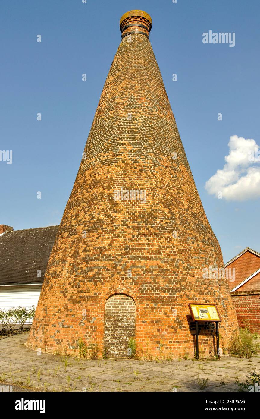 17th Century Pottery Kiln, The Old Kiln, Nettlebed, Oxfordshire ...
