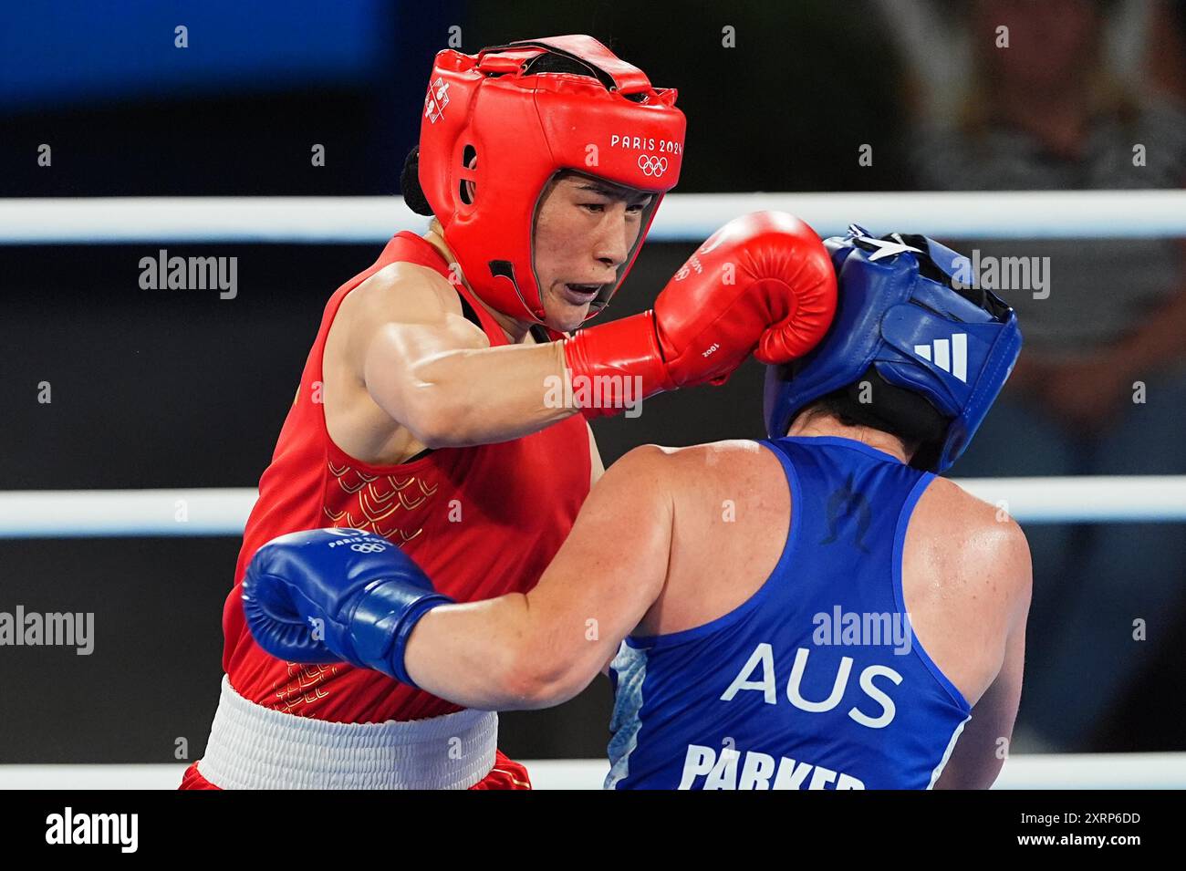 **CHINESE MAINLAND, HONG KONG, MACAU AND TAIWAN OUT** Chinese boxer Li ...