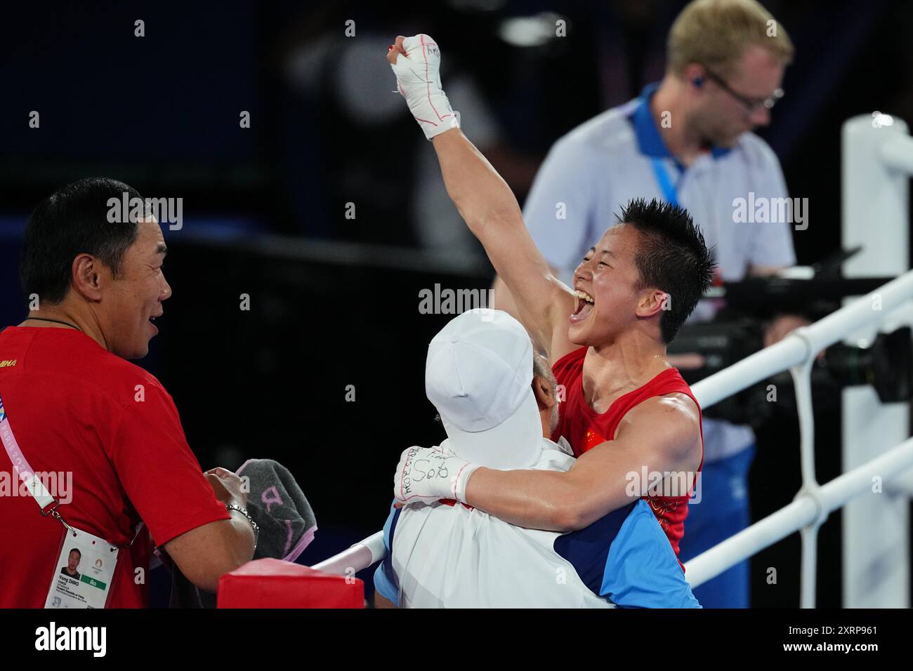 **CHINESE MAINLAND, HONG KONG, MACAU AND TAIWAN OUT** Chinese boxer Wu ...