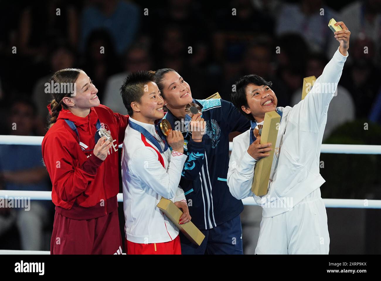 **CHINESE MAINLAND, HONG KONG, MACAU AND TAIWAN OUT** Chinese boxer Wu ...