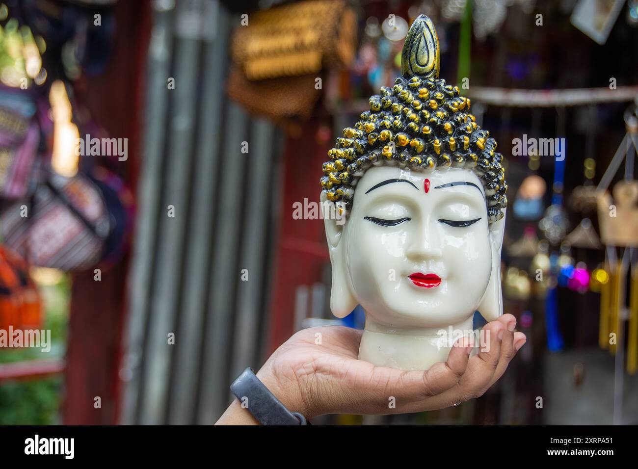 Beautiful buddha statue hi-res stock photography and images - Alamy