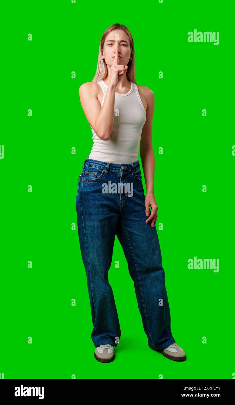 Full body green screen backdrop hi-res stock photography and images - Alamy