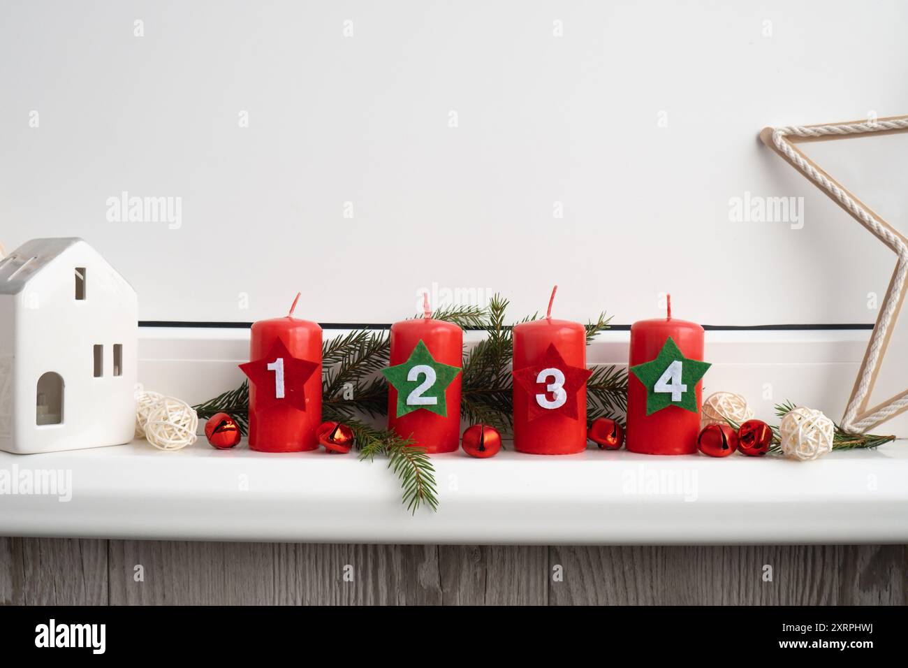 Fourth week of advent hi-res stock photography and images - Alamy