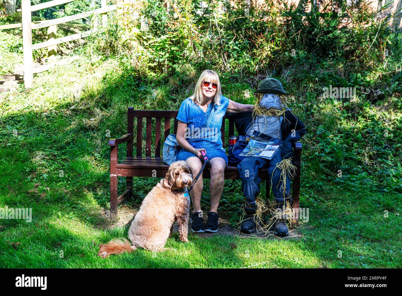 Legbourne scarecrows, Legbourne, Lincolnshire, UK, England, scarecrows ...