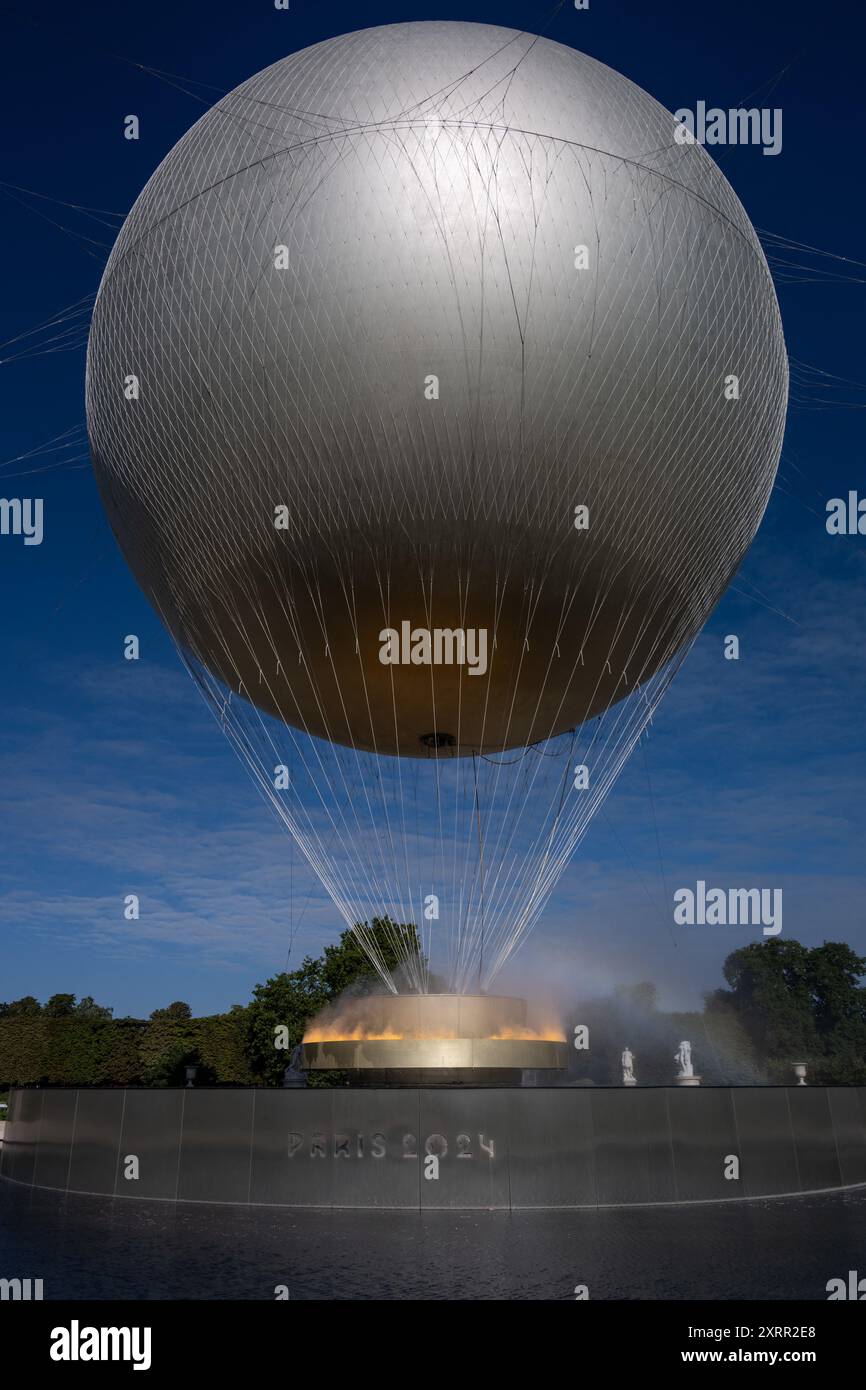 Paris, France. 08th Aug, 2024. The Olympic Caldron seen inside the ...